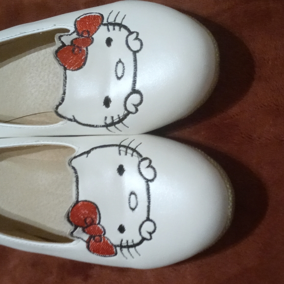 Hello Kitty | Shoes | Hello Kitty Flats | Poshmark